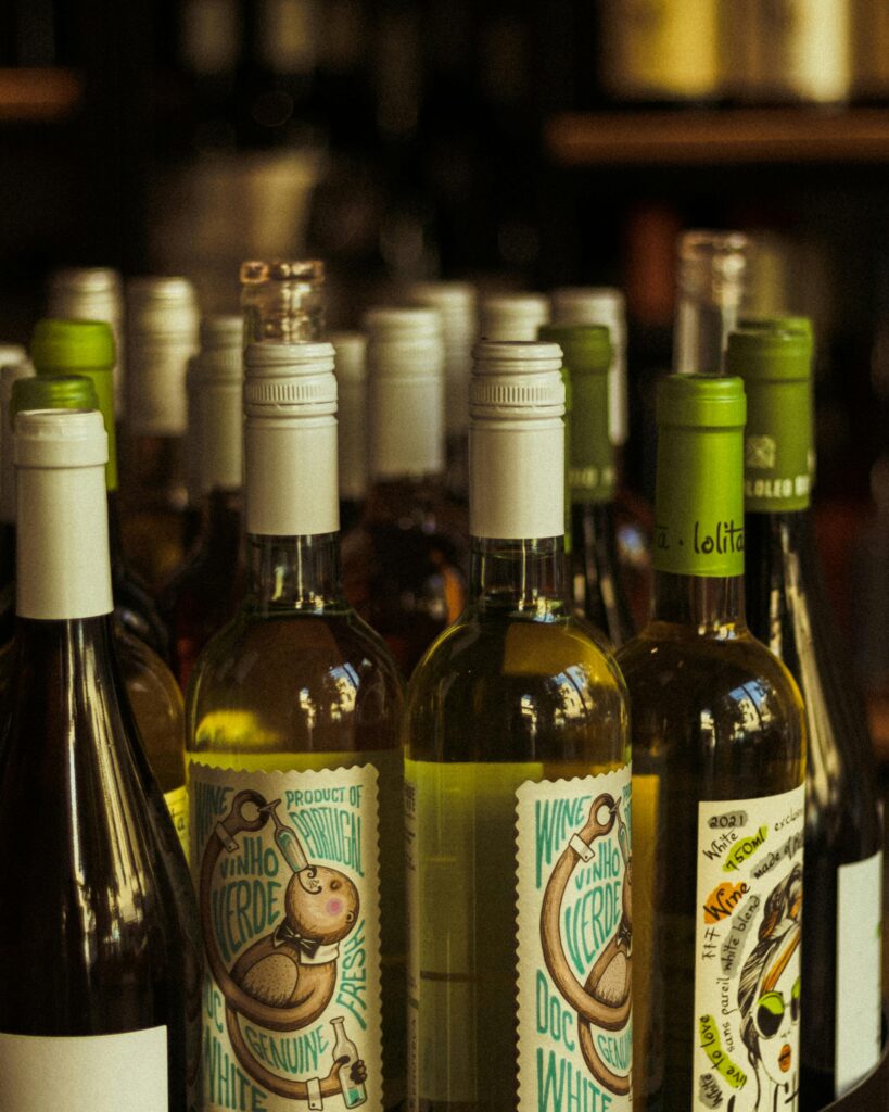 Vinho Verde: Origem, Tipos e Como Apreciar Essa Joia Portuguesa ...